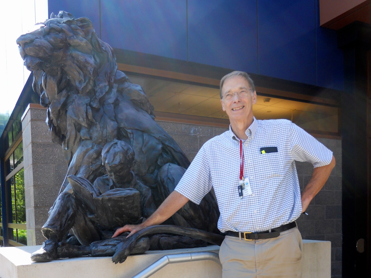 1400 characters: Landscaper to librarian, man’s job is to help others ...