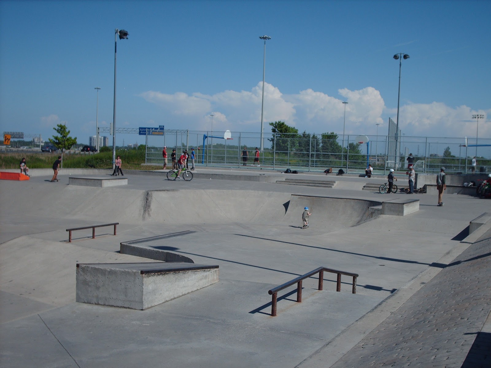 Mississauga Skatepark (Iceland Arena Sports Complex) - Chase March ...
