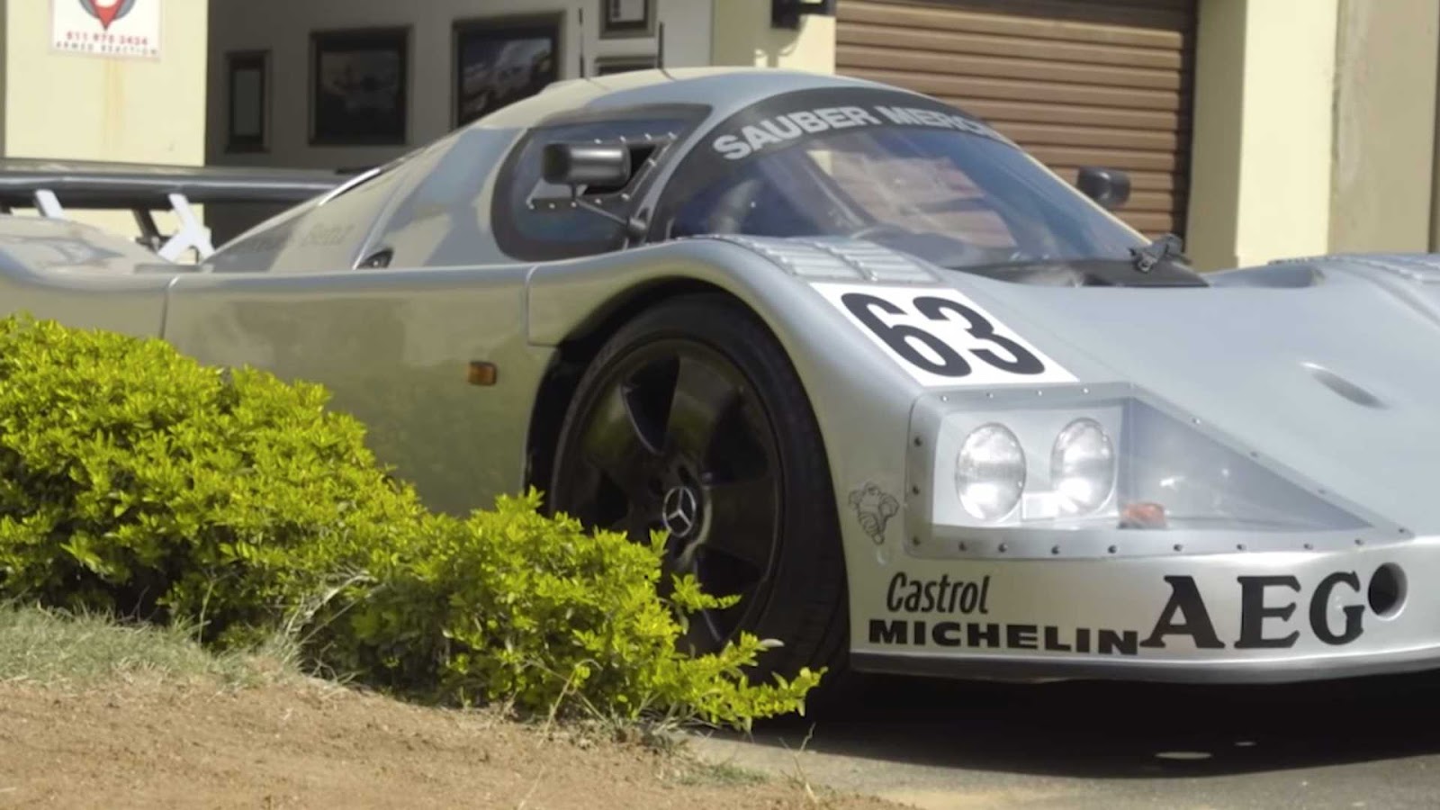 超強技師竟直接打造出經典的Sauber-Mercedes C9 Replica | SanjiNoir 黑侍樂讀