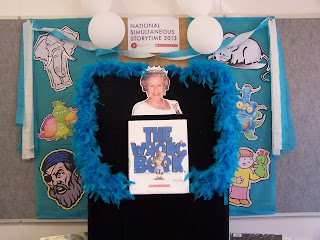 Library Displays: National Simultaneous Reading Day (Australia)