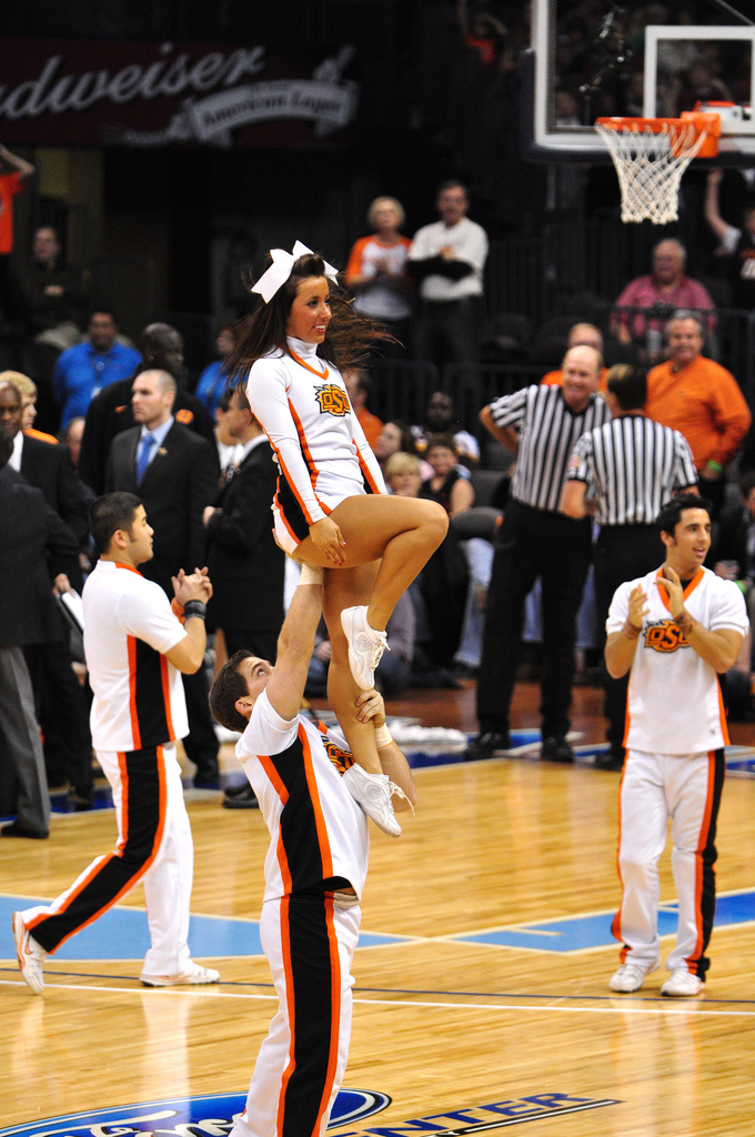 NFL and College Cheerleaders Photos: Game of the Week: #10 Oklahoma v ...