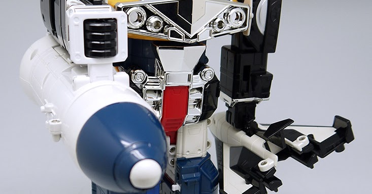 toyhaven: Blast from the Past: Saban's Power Rangers in Space Deluxe ...