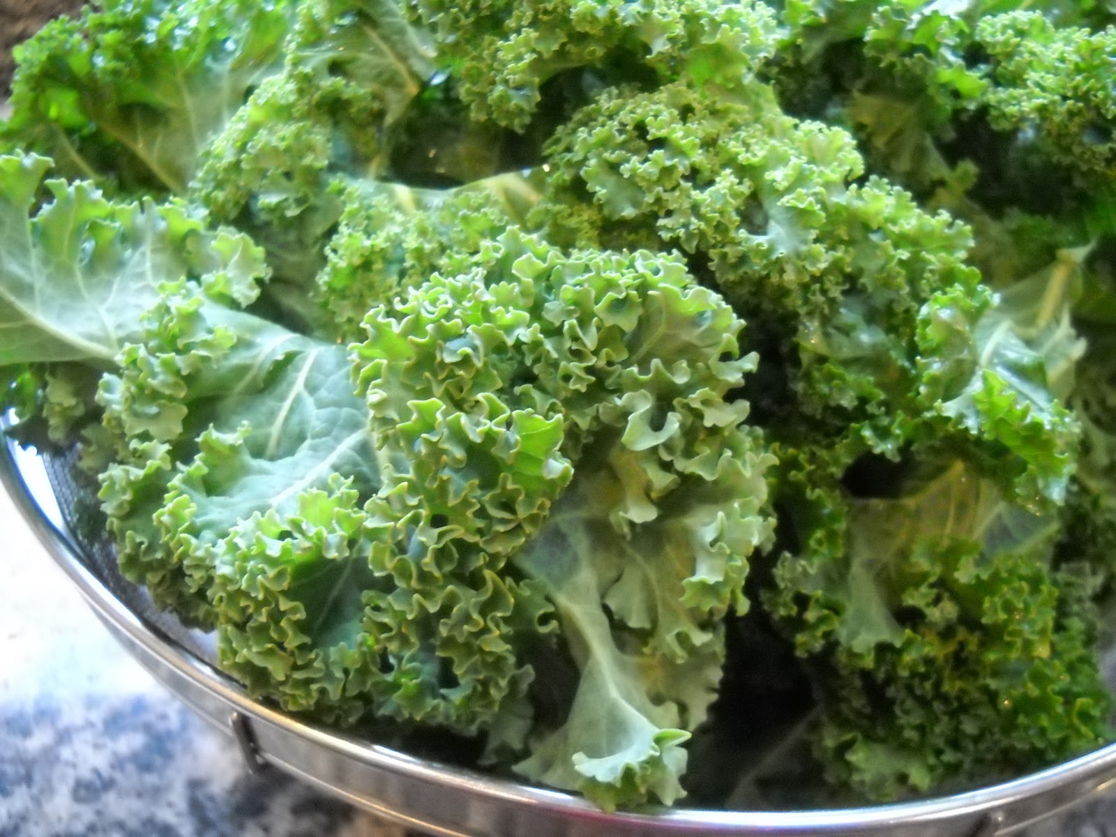 Soup-a-Woman: Green Eggs and Kale: Kale Soup with Poached Egg