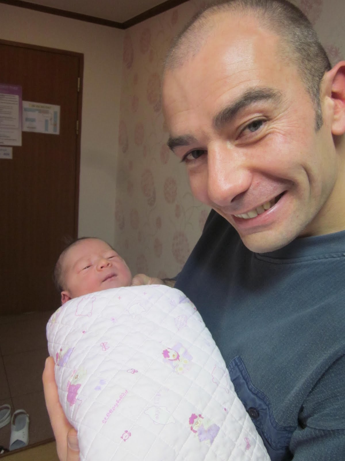 Laura the Explora-- the Kimchi Kanook: Welcome to the World, Baby Taehan