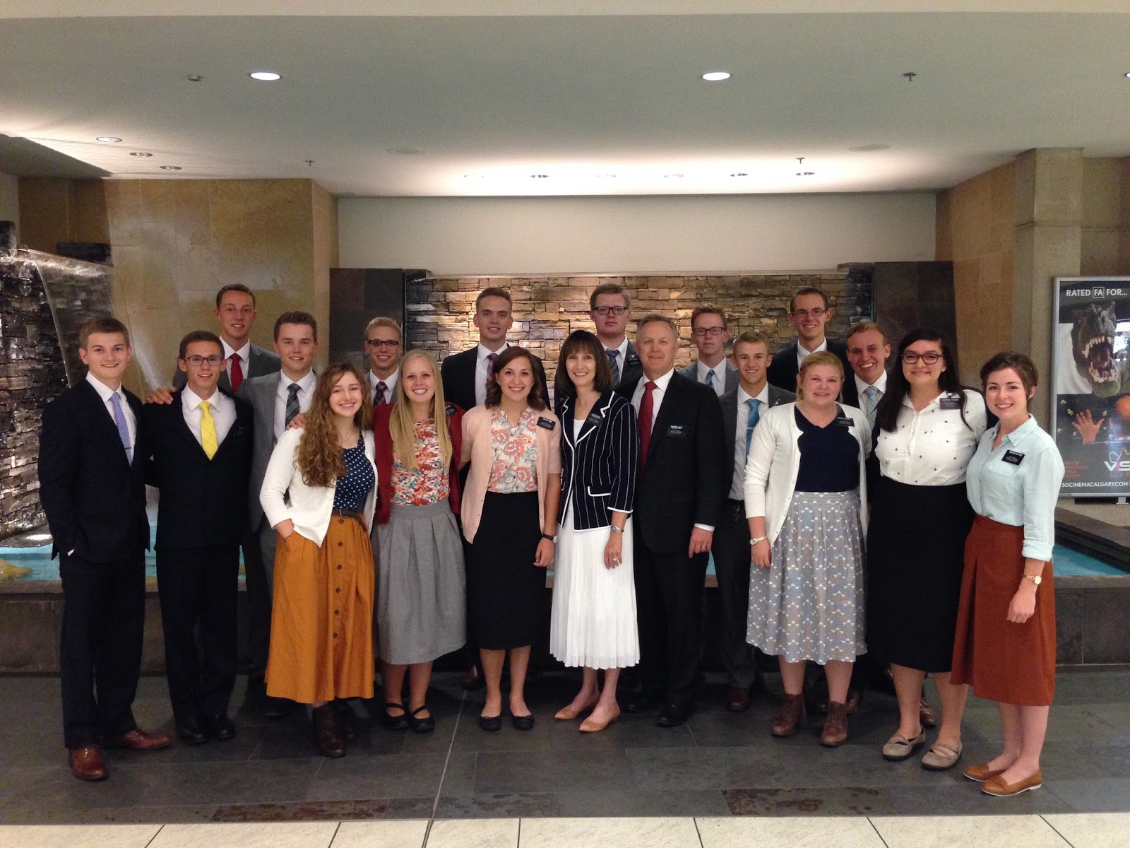 Canada Calgary Mission - President and Sister Miles: Our new missionaries!