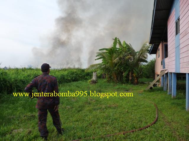 Brunei Fire&Rescue Department Appliances: Major bushfire at Serambangun