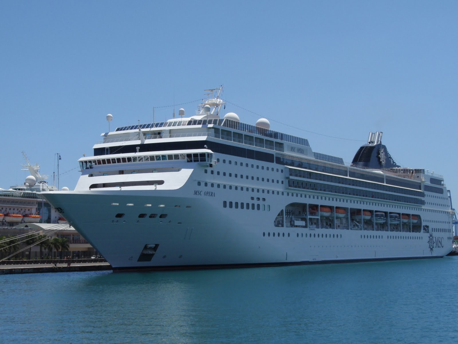 Turismo de Cruceros en Gran Canaria: El Crucero MSC Opera en Las Palmas ...