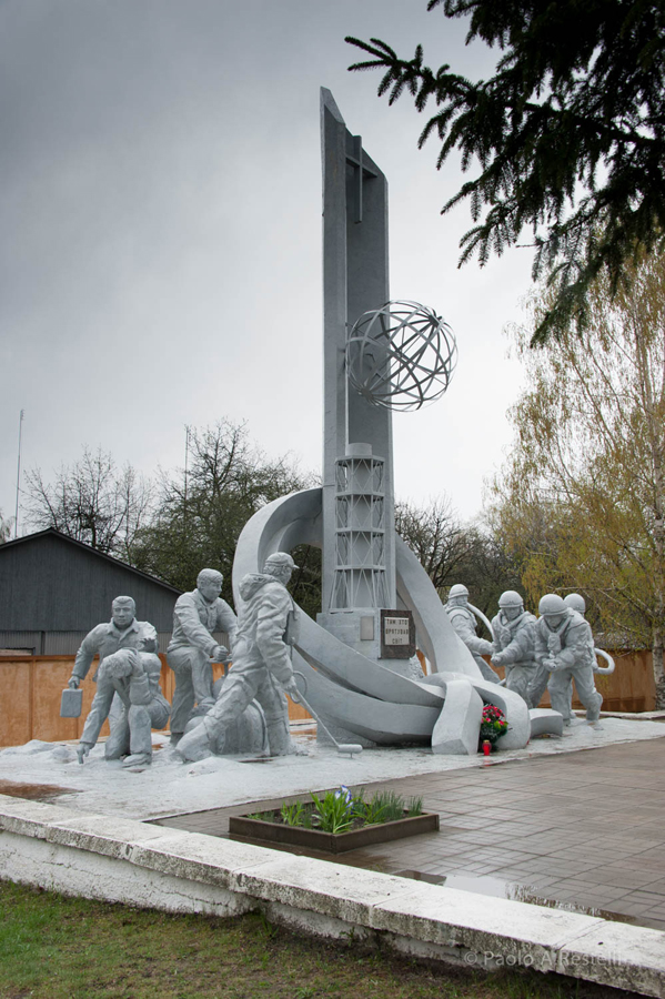 ORPHO: Chernobyl 30 years after the nuclear disater An italian ...