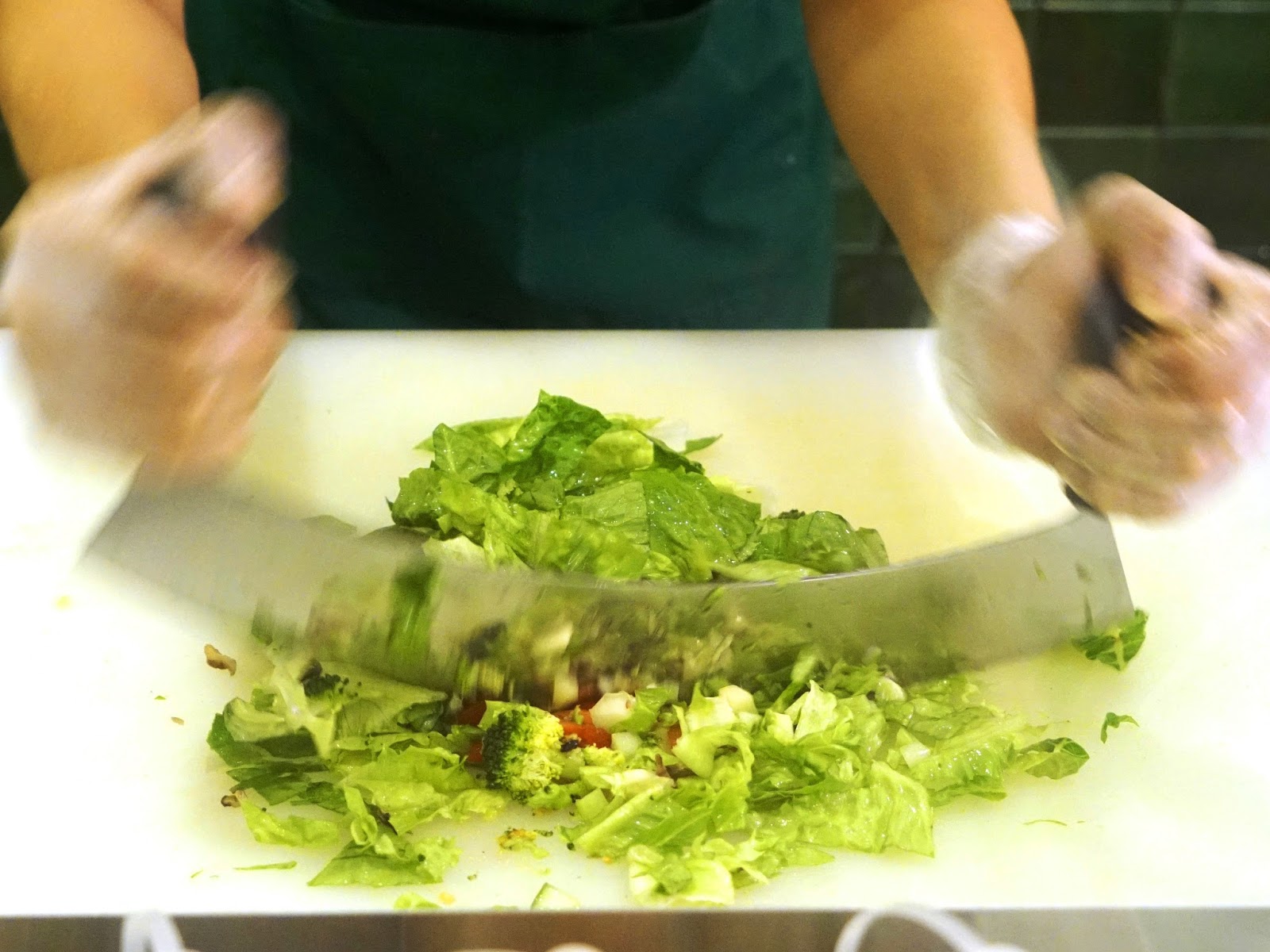 PinkyPiggu: Tokyo Chopped Salad @ Millenia Walk ~ Chef Teppei Opens ...