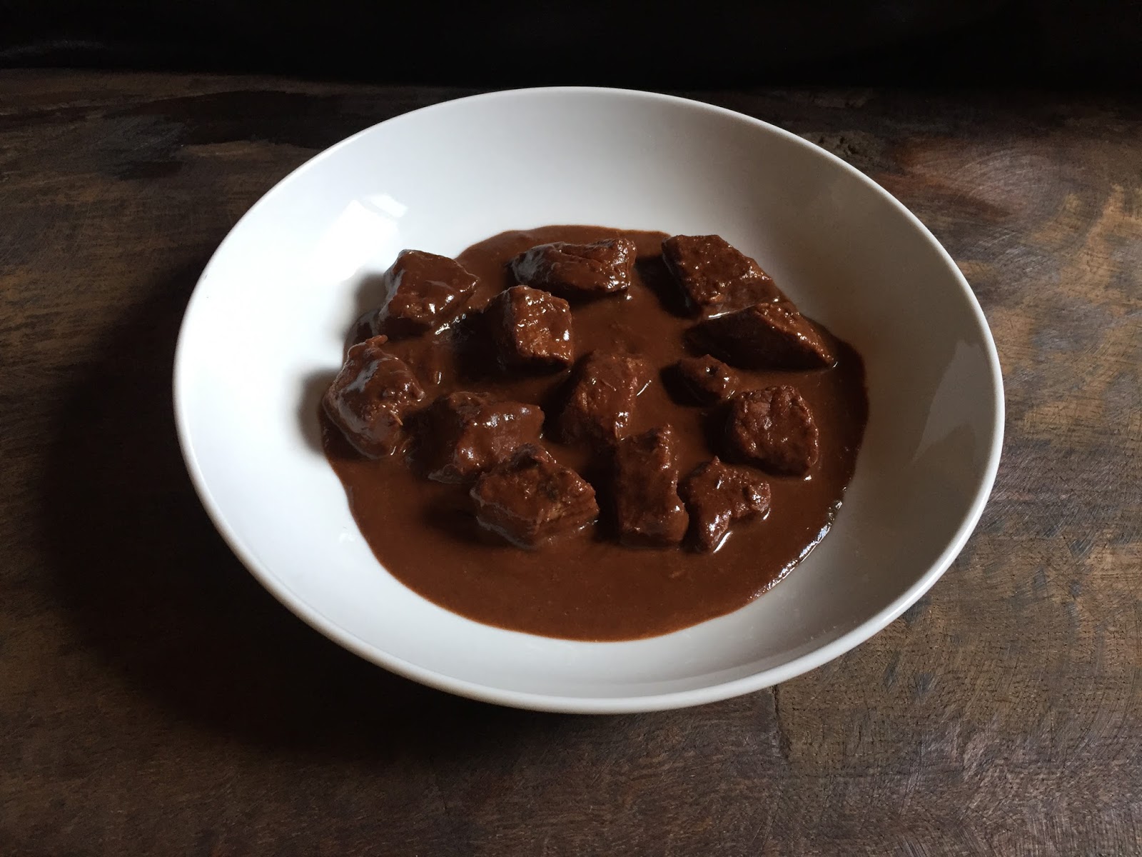 Inglourious Bananas: Wasabi Chocolate Beef Stew // Spezzatino di manzo ...
