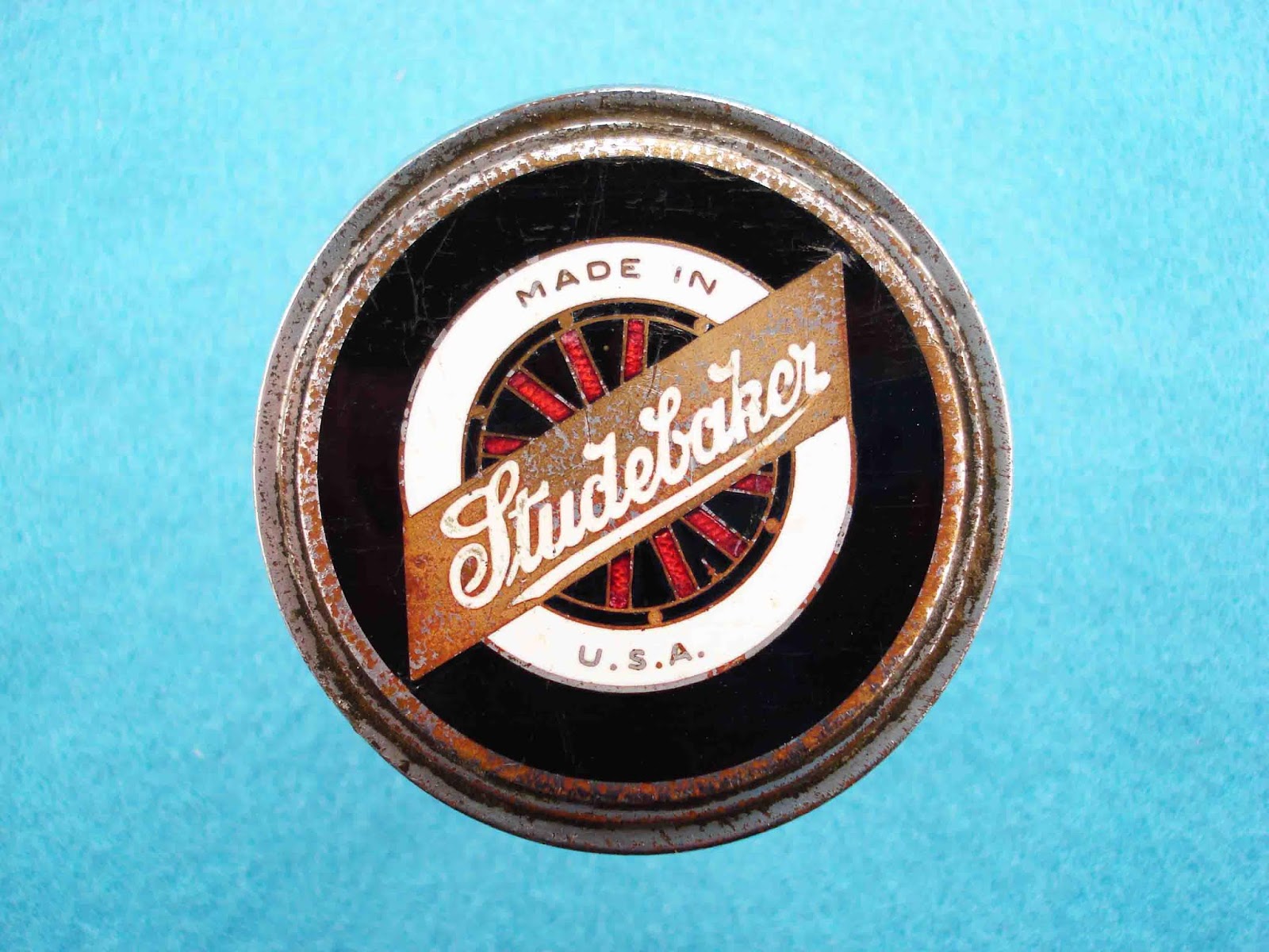 American Auto Emblems: STUDEBAKER