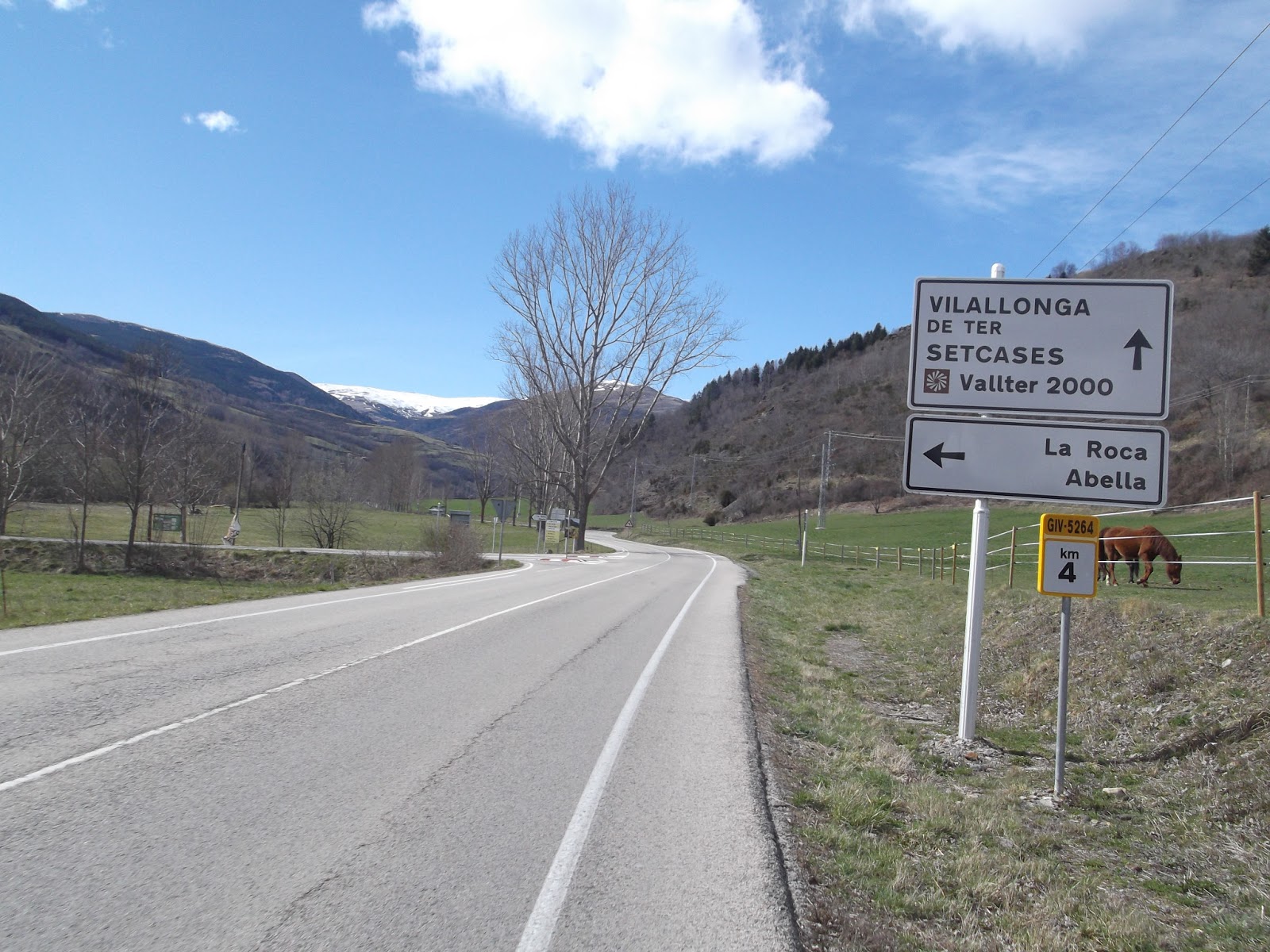 1001 PUERTOS: ALTO DE LA ESTACIÓN DE ESQUÍ DE VALLTER 2000 (por Setcases)