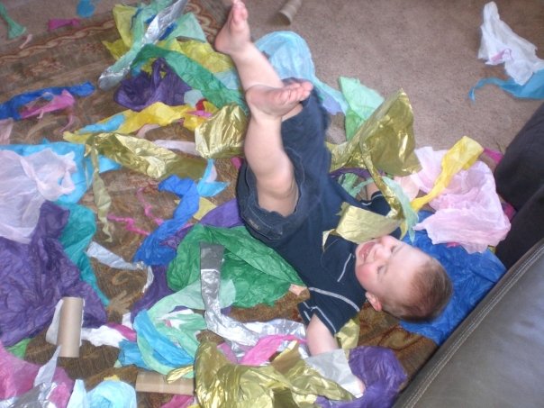 Homeschool and Light Tables: The Amazing Eebee