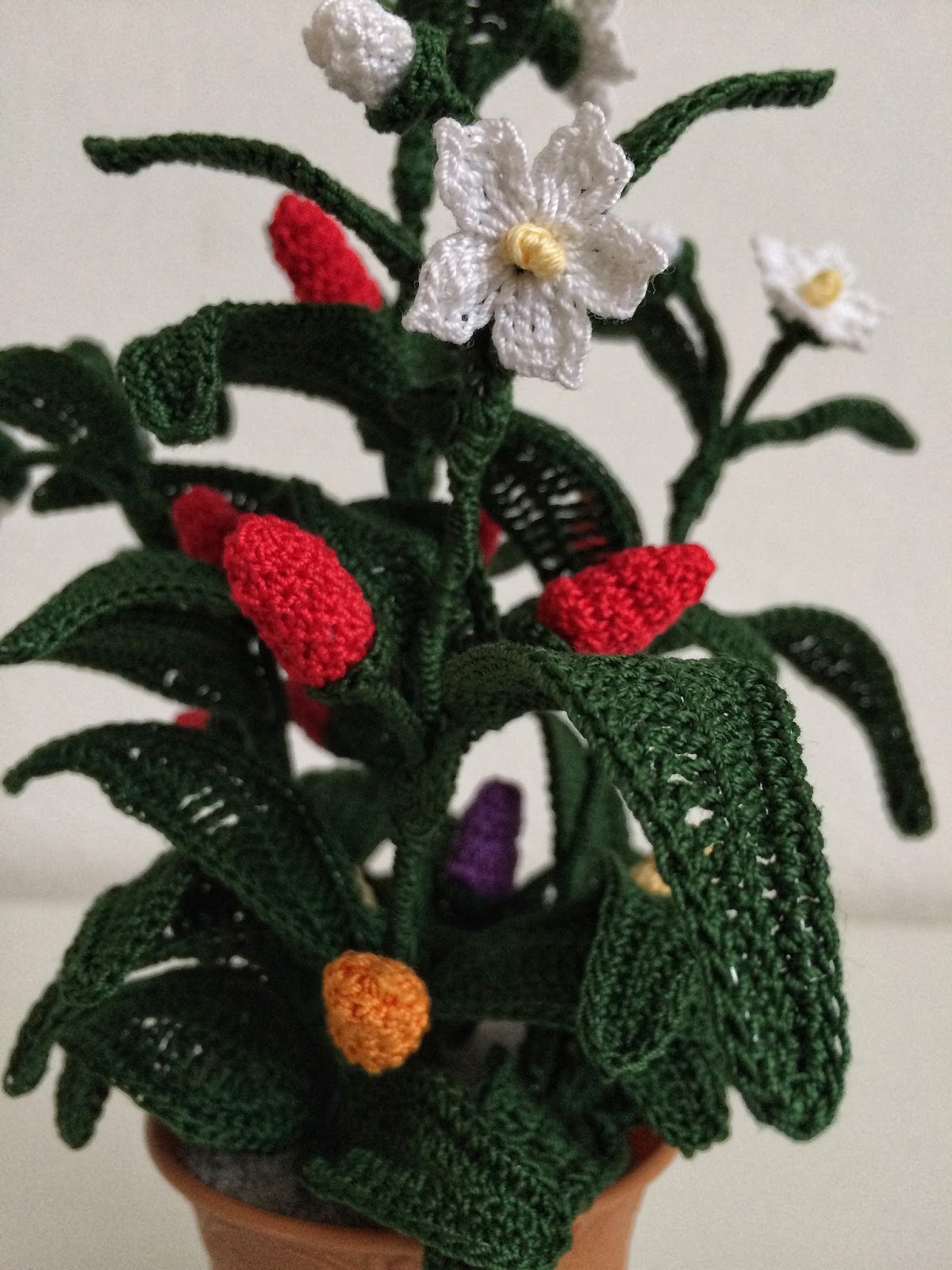 How to crochet a Chili Pepper