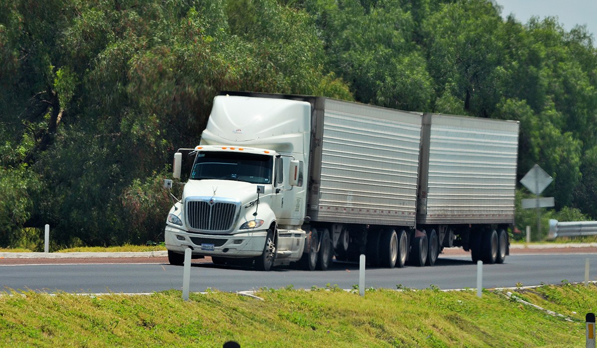 DIECIOCHO RUEDAS: RANDON PRUEBA EL PRIMER SUPER RODOTREN PARA 91 TN ...