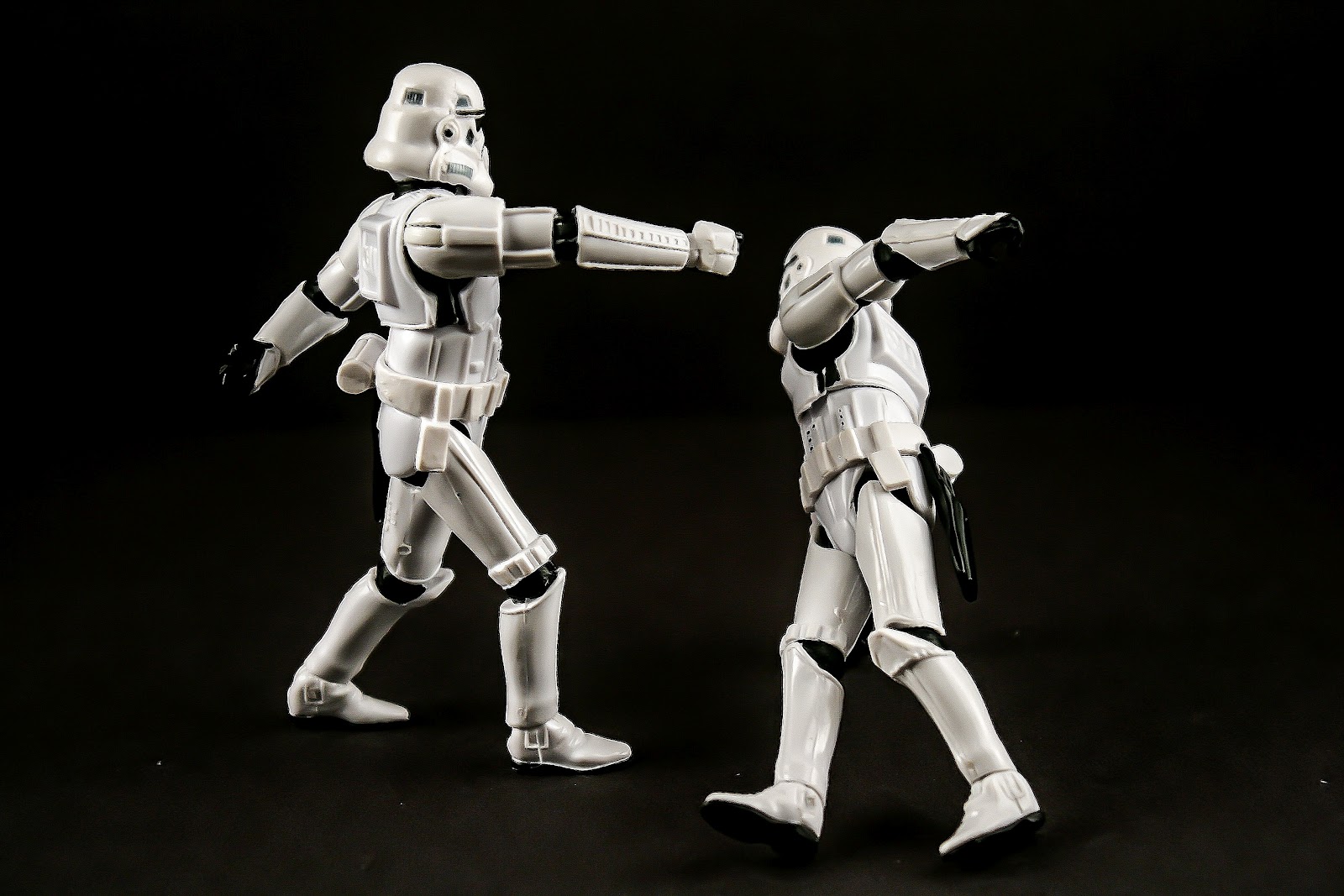 Stormtrooper Photography: The Course of a Conflict Part 1: Throw the ...