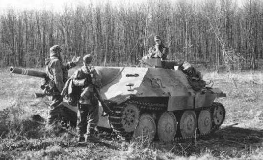 WEAPON AND WAR: HETZER