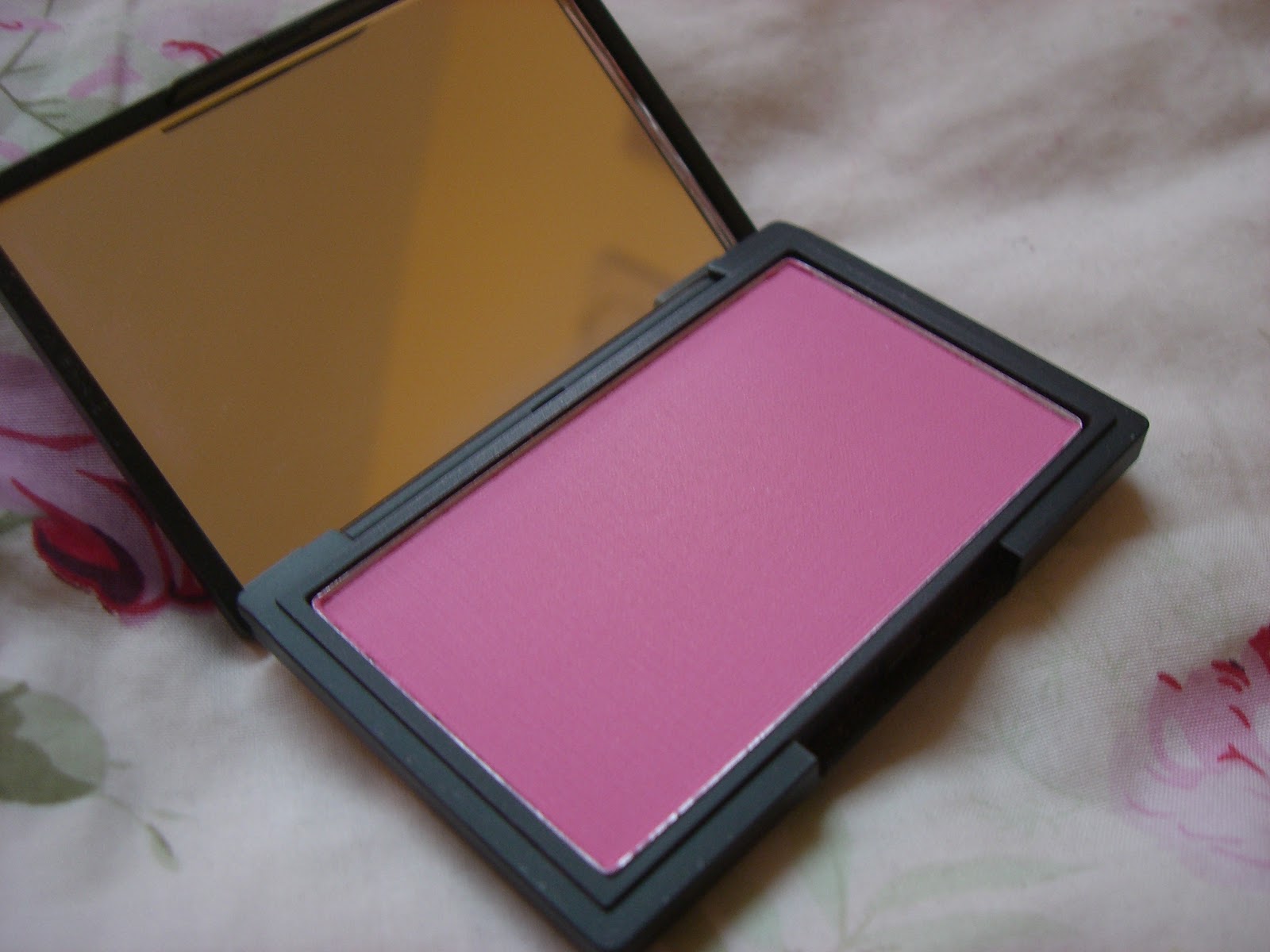 flowers at dawn | a uk beauty & lifestyle blog: Sleek Blush in Pixie Pink