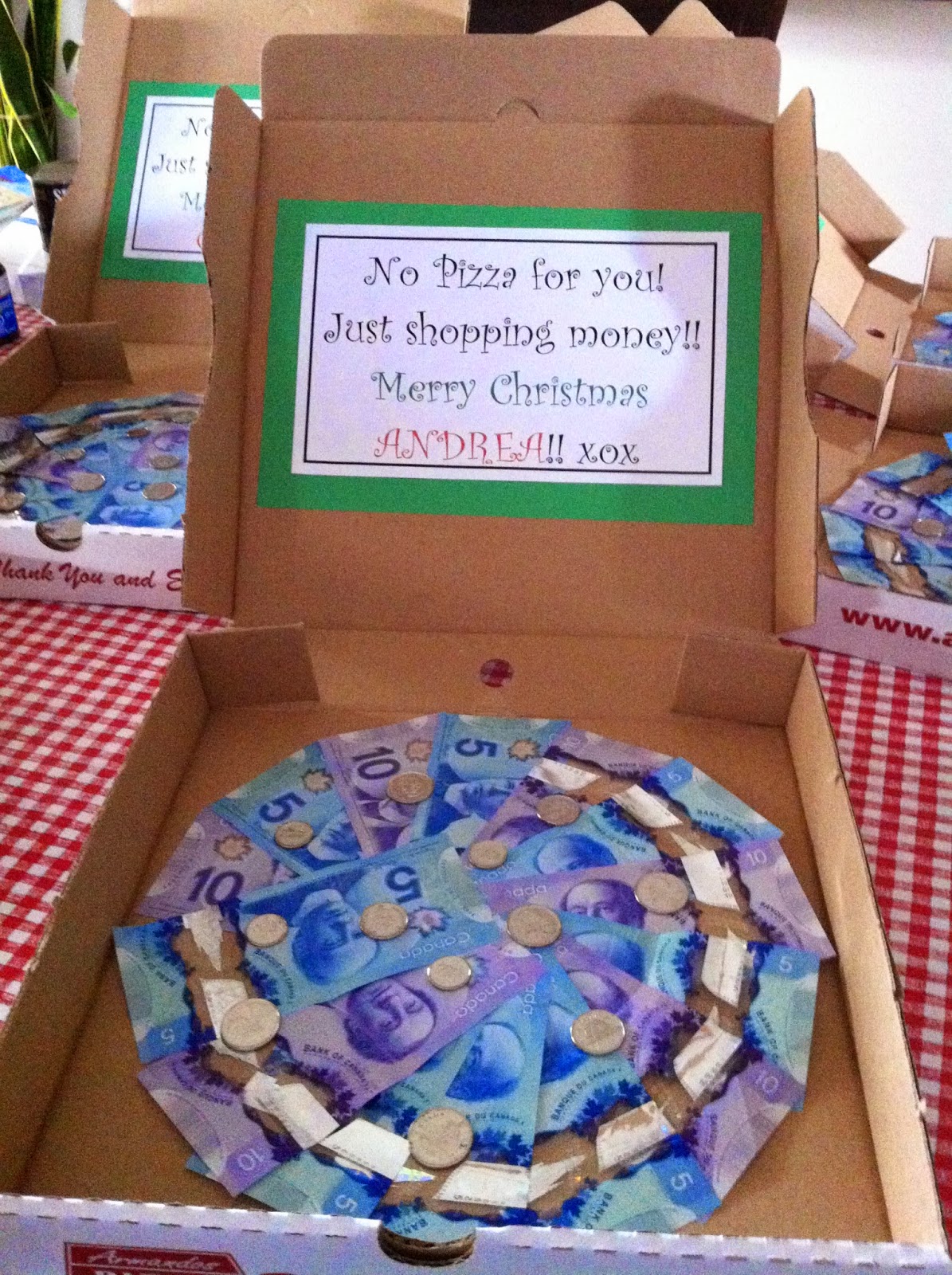 Linda's Lines: Idea to Gift Money--Money Pizza!