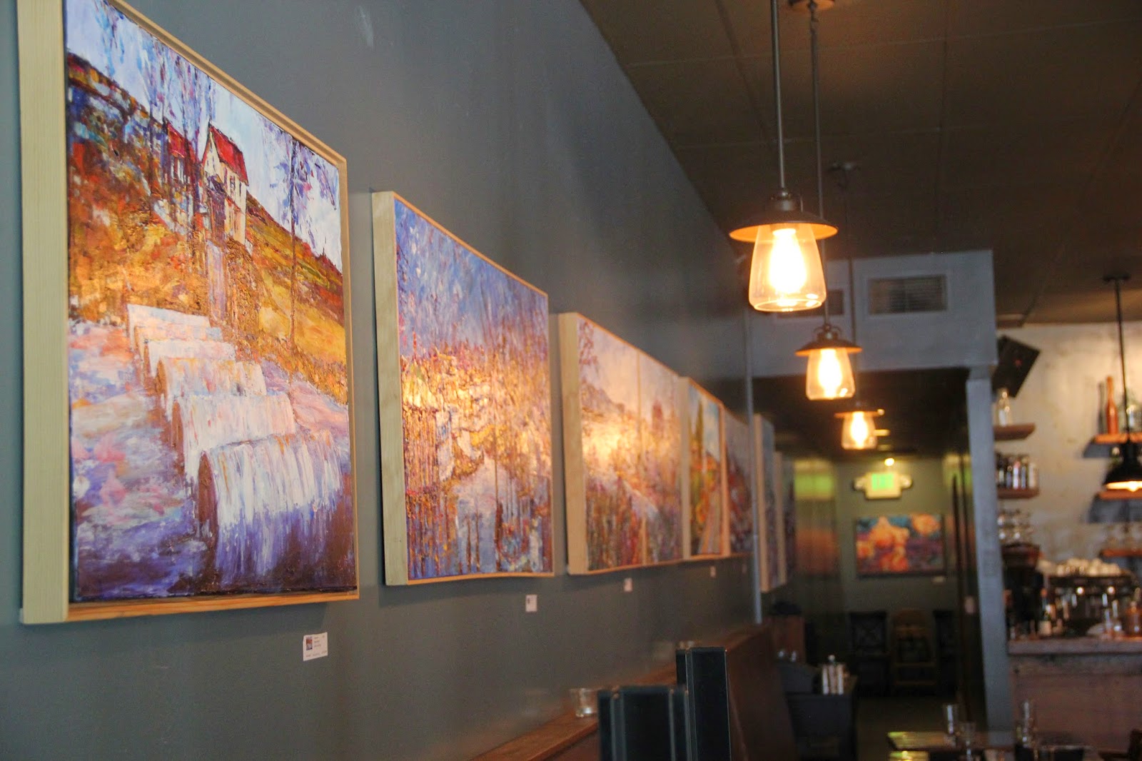 Art Stall Gallery at Pike Place Market: September 2014