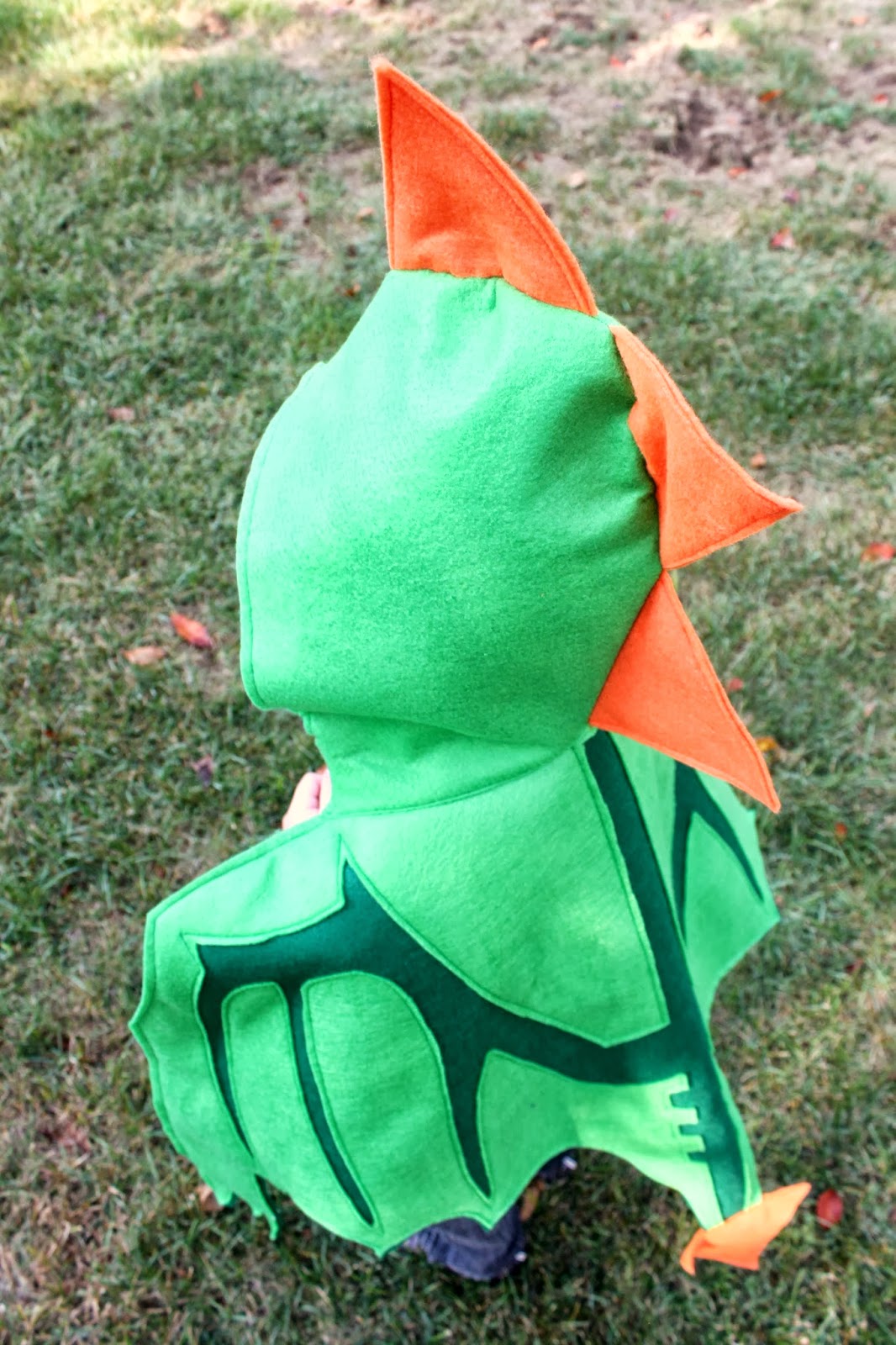 EAT+SLEEP+MAKE: Fall Felt Series: Hooded Dragon Cape