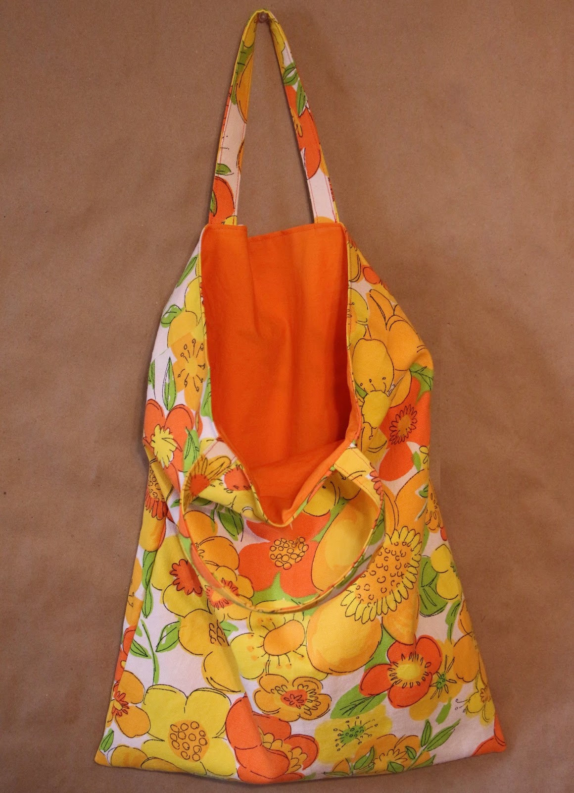 Sew Yourself a Super Simple Tote Bag! (And Learn How to Line it ...