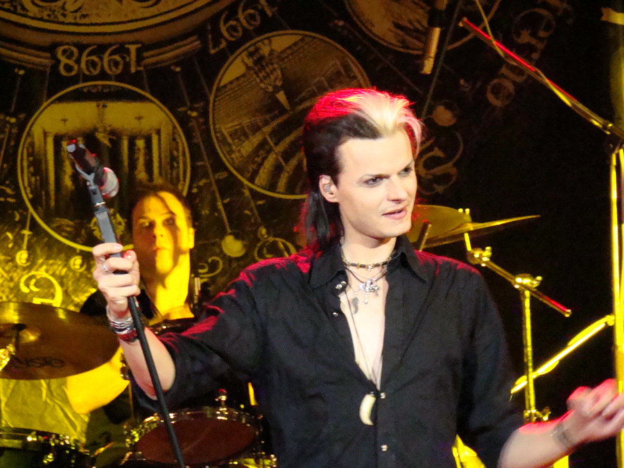 Panteón de Juda: Wallpapers: Imagenes de Tilo Wolff: Lacrimosa