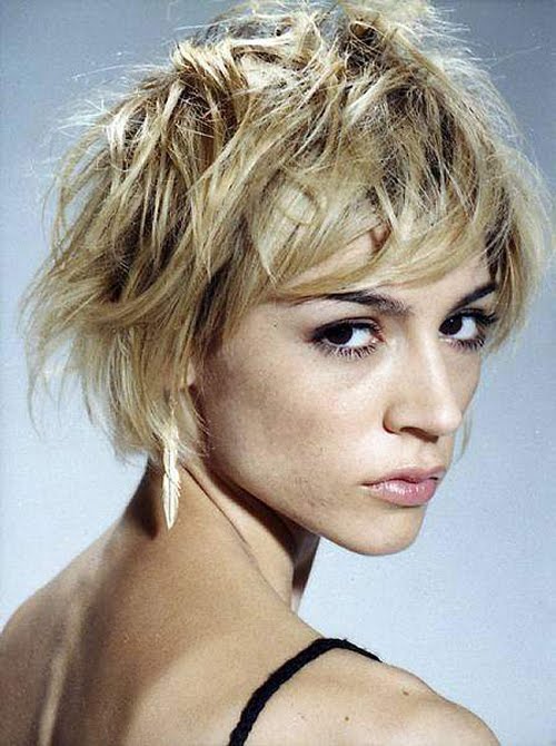 Samaire Armstrong Biography