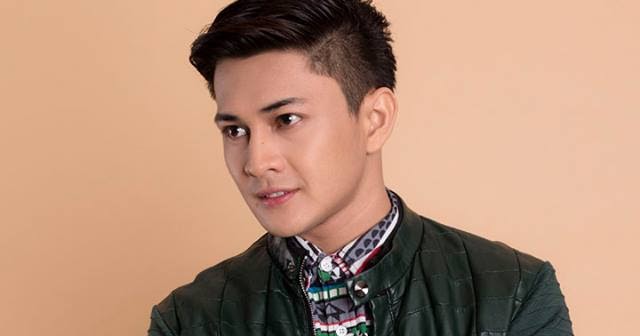 Man Central: Andres Vasquez: In Casual Wear