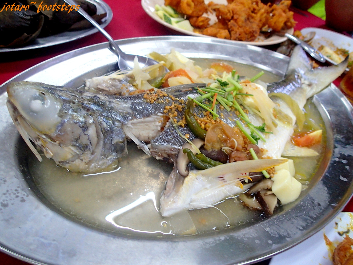 Footsteps - Jotaro's Travels: YummY! - Good Kuala Sepetang Seafood ...
