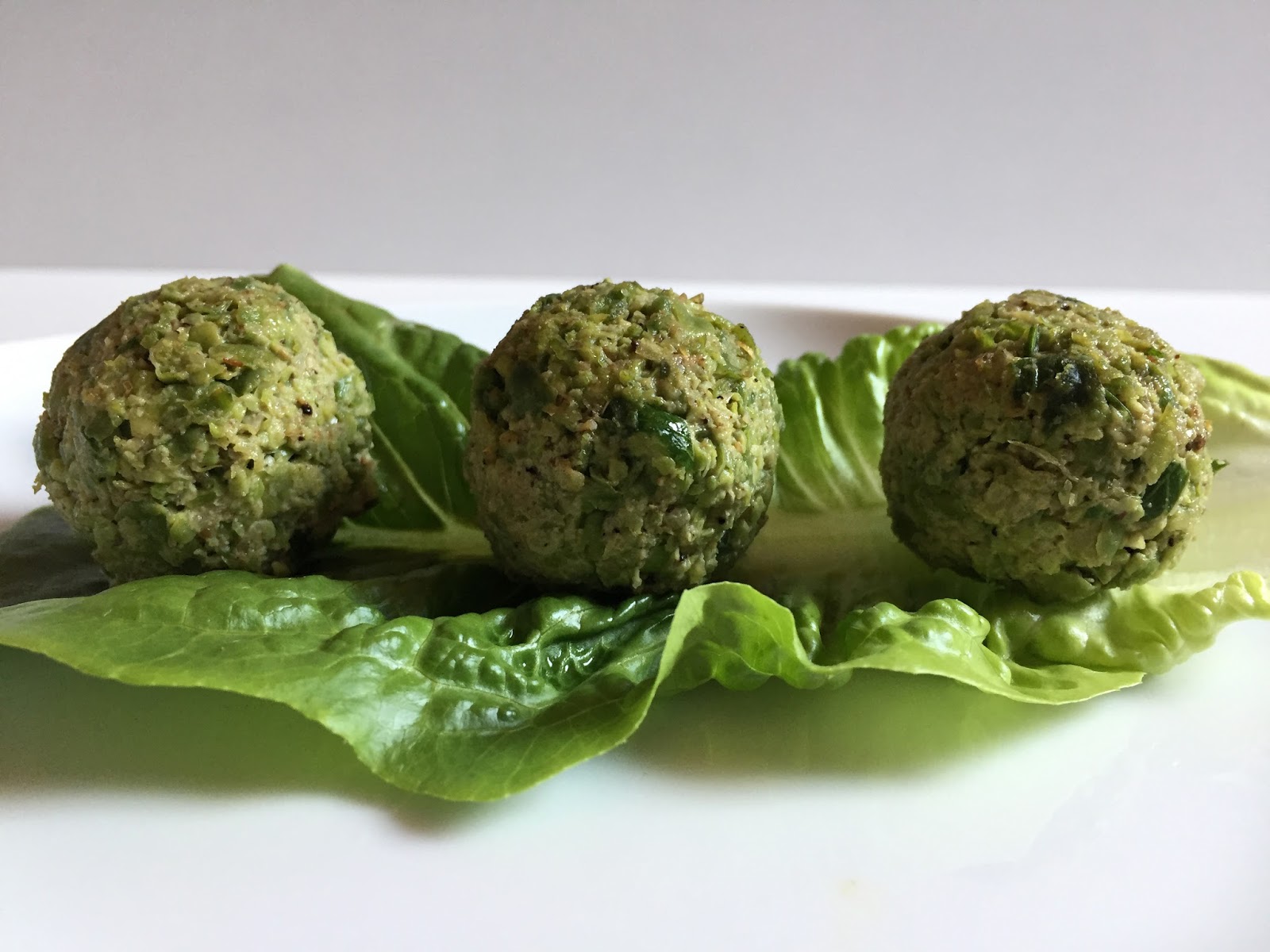 Inglourious Bananas: Raw Falafel // Falafel crudisti