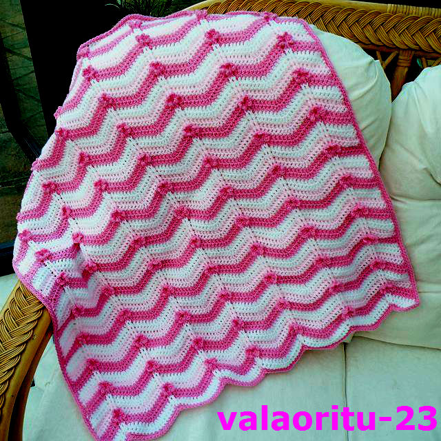 children's blankets knitted by hands/πλεκτες κουβερτες για μωρα: 2016