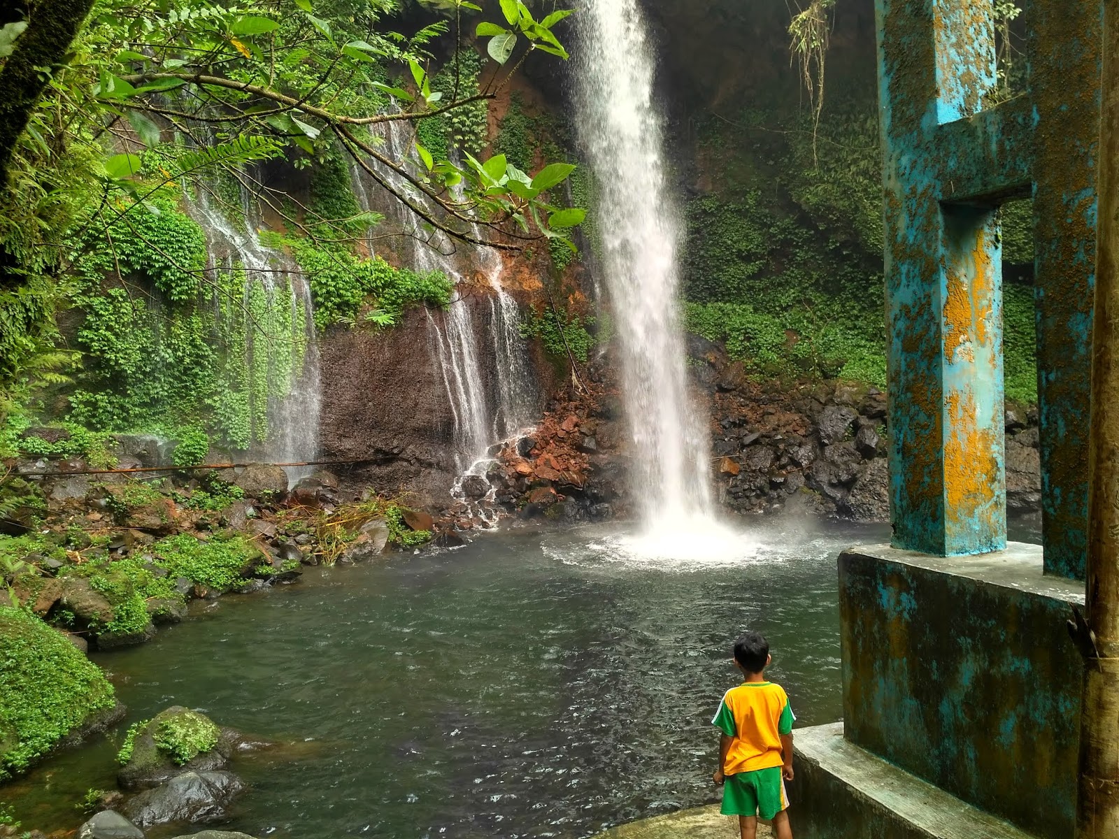 smile: Wisata Curug Telu Baturraden