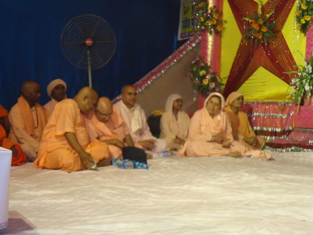 Spiritual Blessings of Gurudeo Swami Param: Photo of Shri Paramhans ...