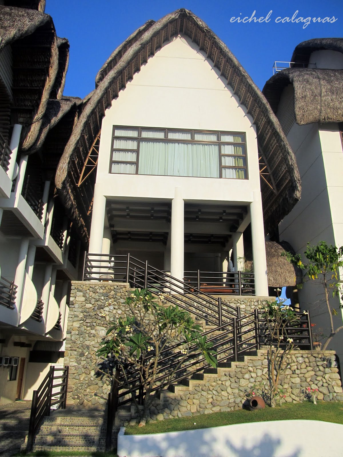 Eichellery: Java Hotel Laoag City