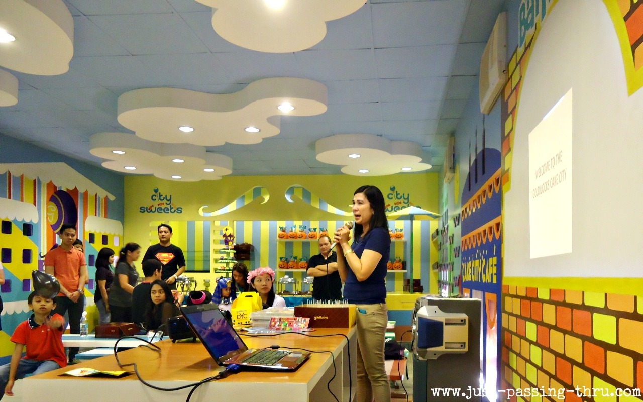 Just Passing Thru: A Whimsical Halloween Party at the Goldilocks Cake City