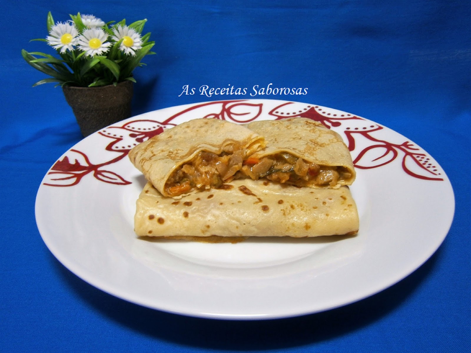 As Receitas Saborosas: Crepes recheados com Alheiras