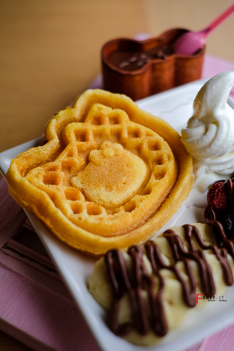 Feast.it - Indonesia Food and travel blogger : Hello Kitty Cafe Jakarta