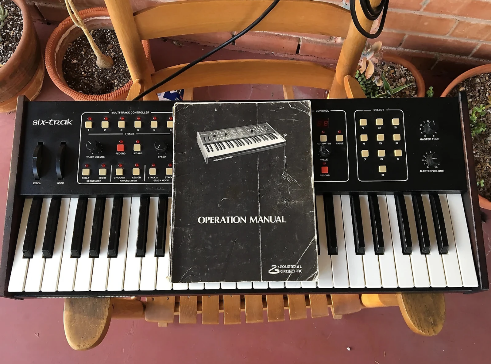 MATRIXSYNTH: Sequential Circuits Six-Trak Vintage Polyphonic Analog ...