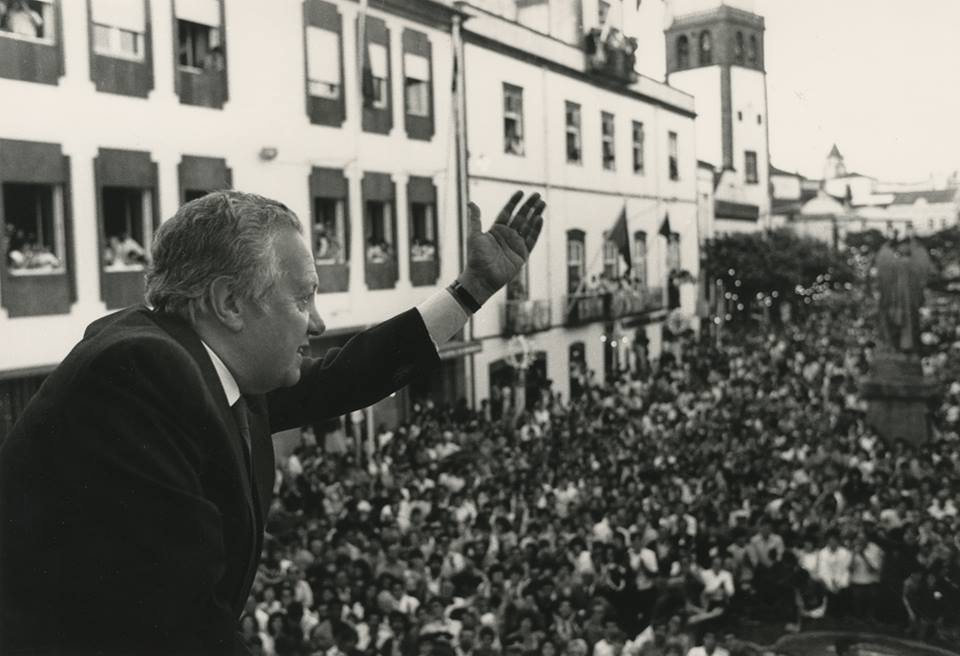 Farpas: Mário Soares