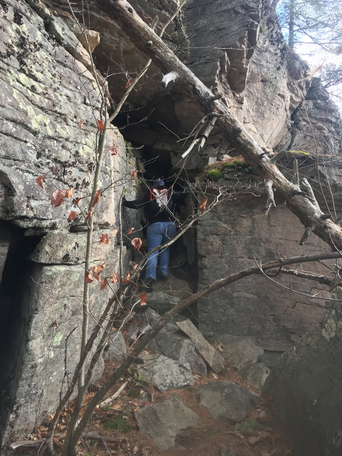 Rondinones' Adventures: Cave Hunting On Moose Mountain - Middleton NH