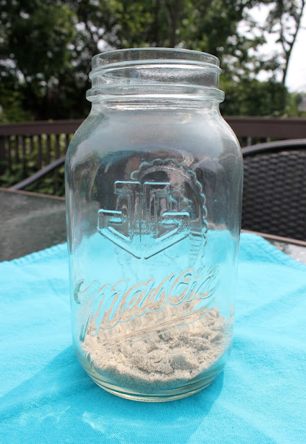 Total Basset Case: SPD: Sand Memory Jar