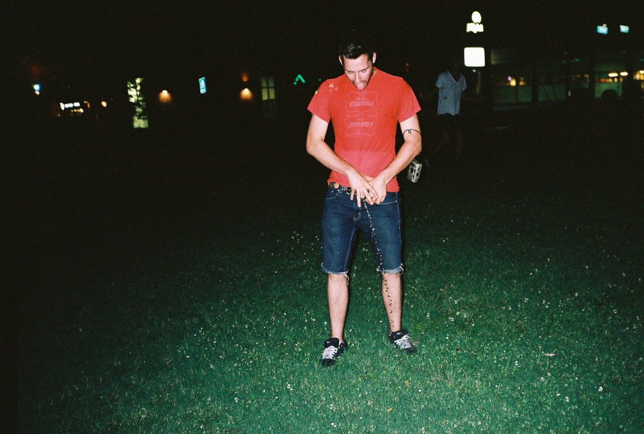 GUYS PISSING: Nicest men taking a piss, as real men