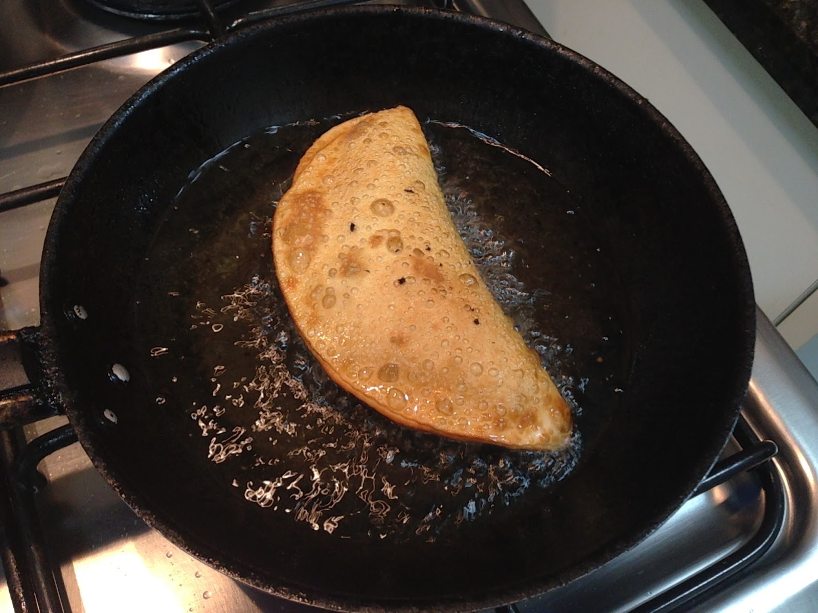 Delícias da Cozinha lá de Casa: Pastel de Carne Seca com Queijo Coalho