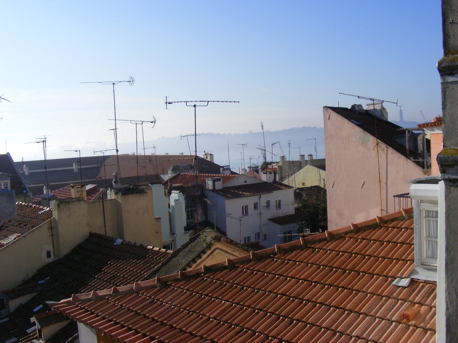 O Terceiro Passo: Telhados de Lisboa