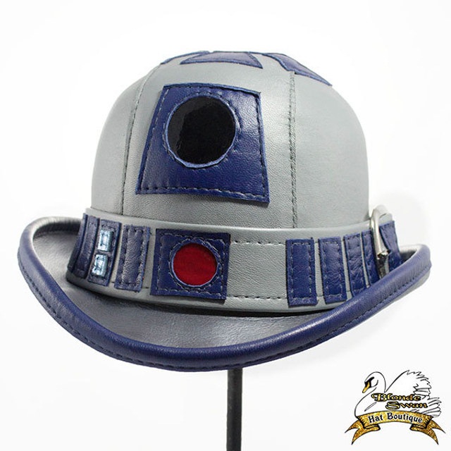 Galaxy Fantasy: Sombrero Derby de cuero inspirado en R2 D2