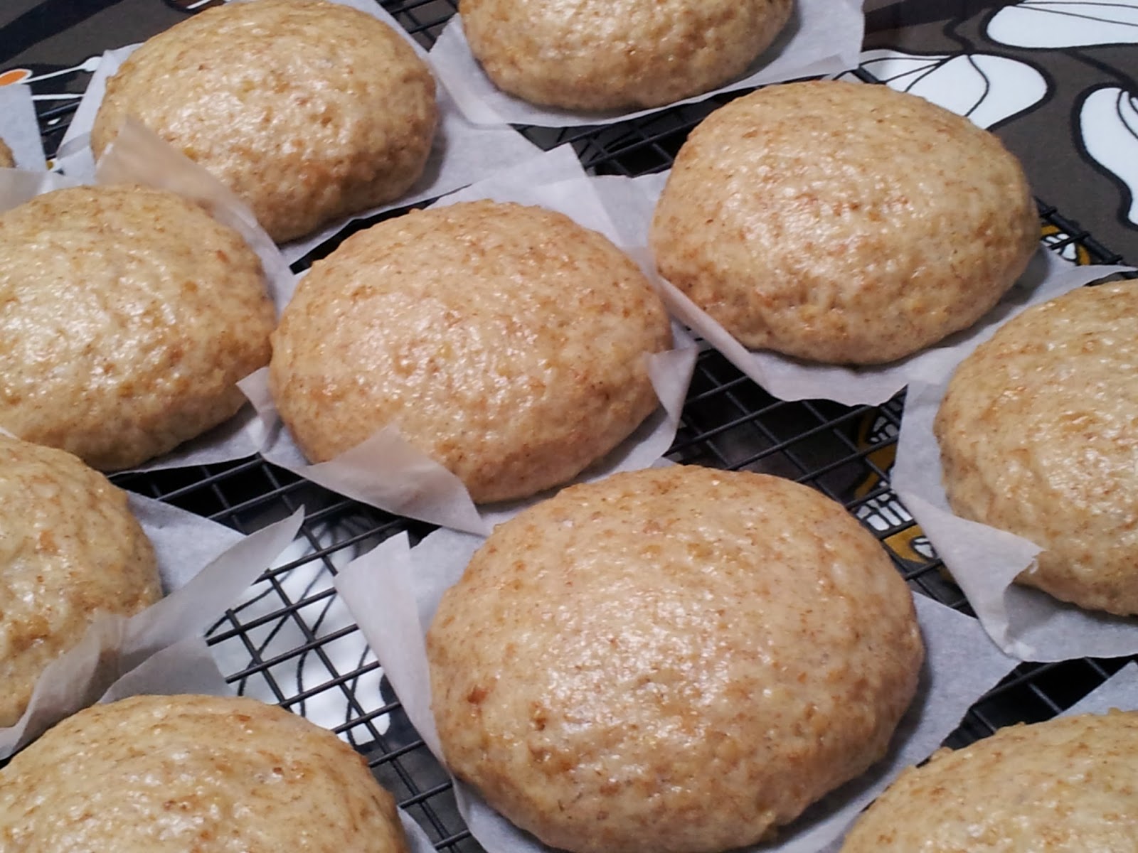 Pat's Kitchen Journal: Kibbled Wheat Mantou (steamed bun)