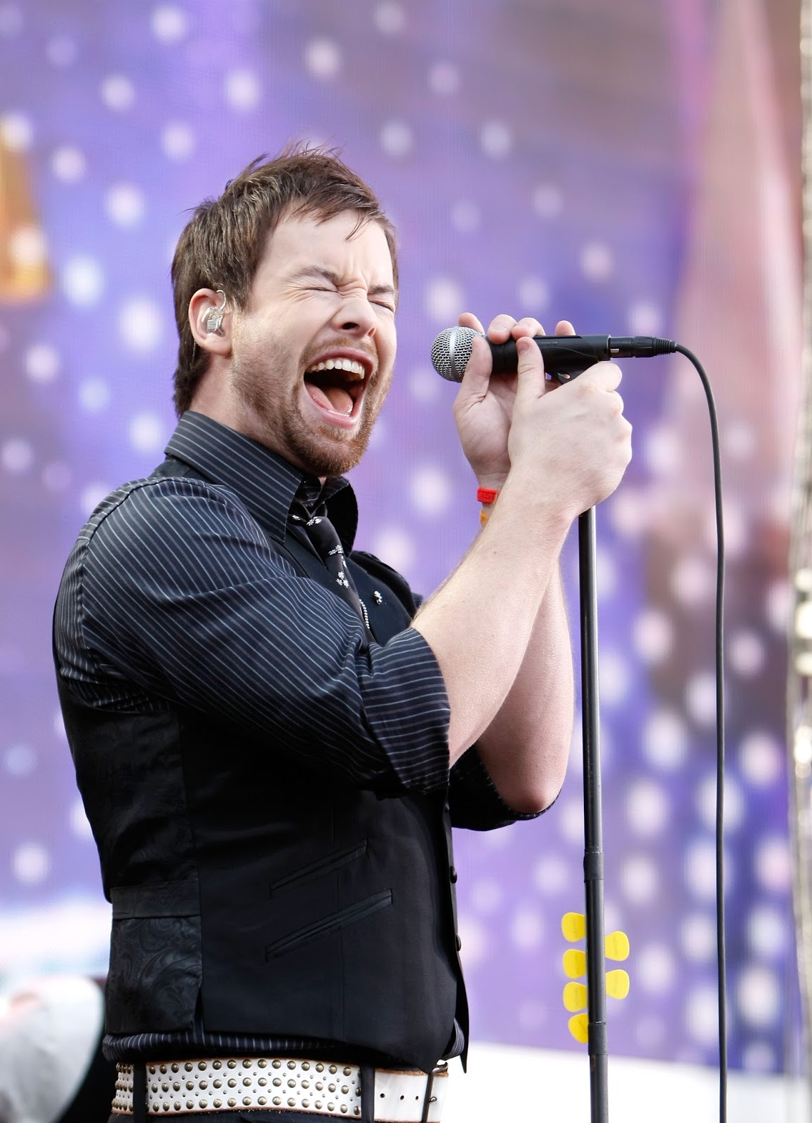 David Cook Stylish HQ Photos at 2008 American Music Awards Show