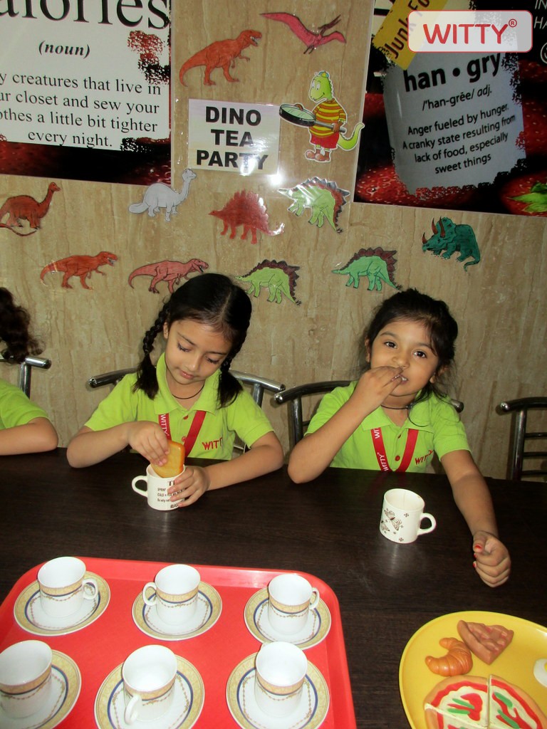 On the top of the World...: Dinosaur Tea Party at WIS, Udaipur