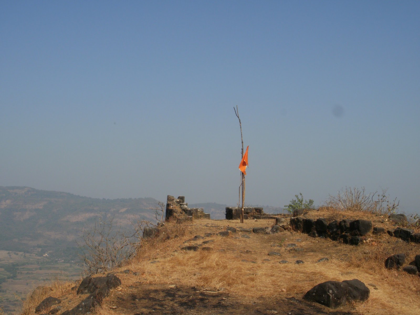 Anurag's Corner: AvchitGad-Birwadi Fort-GhosalGad-TalaGad-Kuda Caves ...